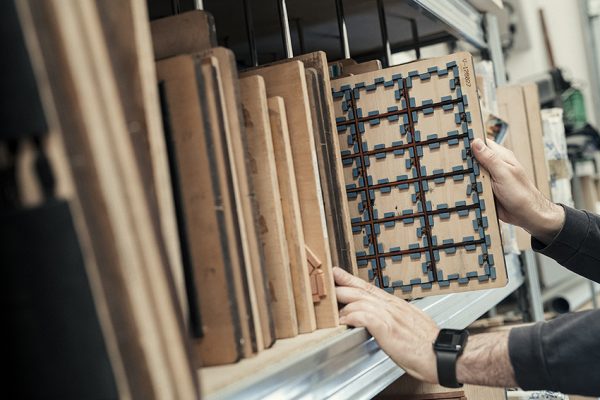 El término troquel generalmente se emplea para referirnos a la ...